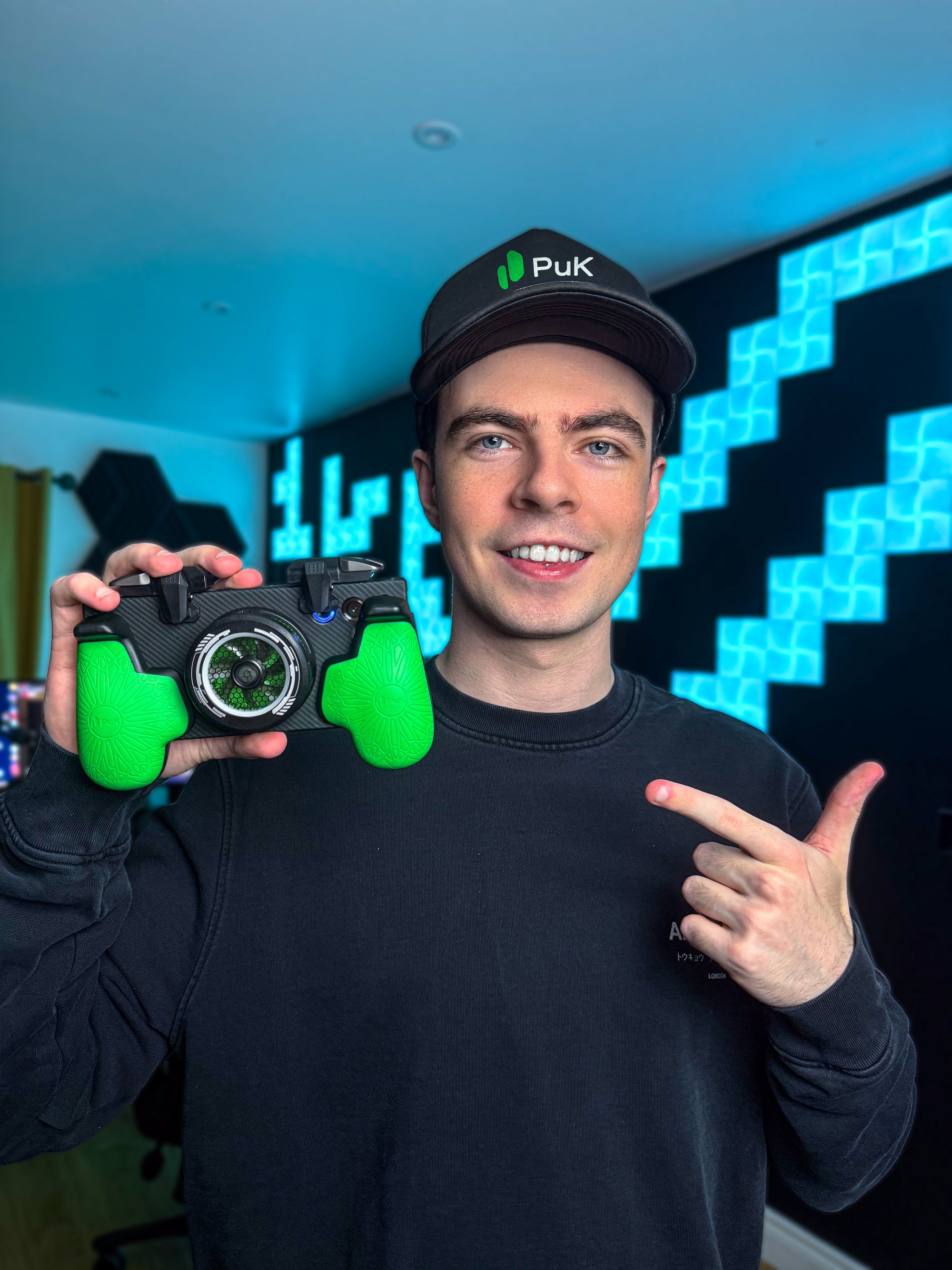 PuK Gaming - Mobile Gaming Accessories